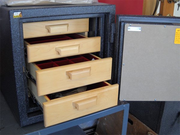 Security Safes Services - Fall River, MA - Smith's Lock & Safe