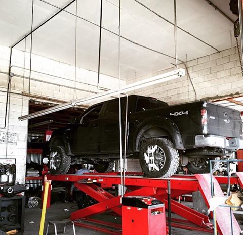 Home | Martinez Tire and Muffler Shop - San Antonio, Texas