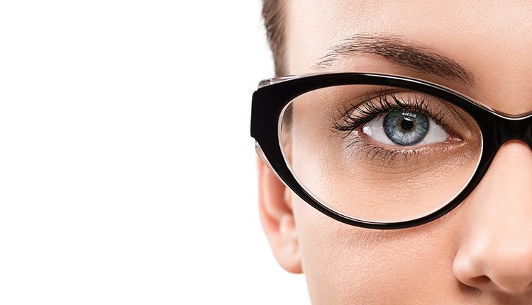 6 Signs of Possible Eye and Vision Problems