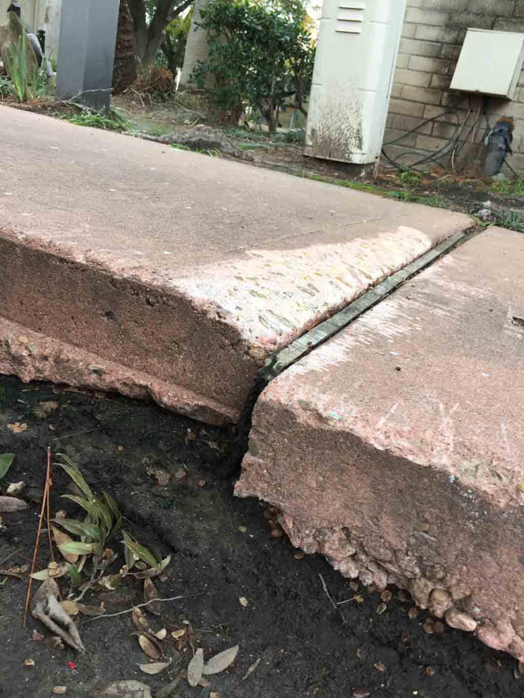 damaged concrete | Dallas, Texas | Walkway Concrete Grinding & Raising, Inc