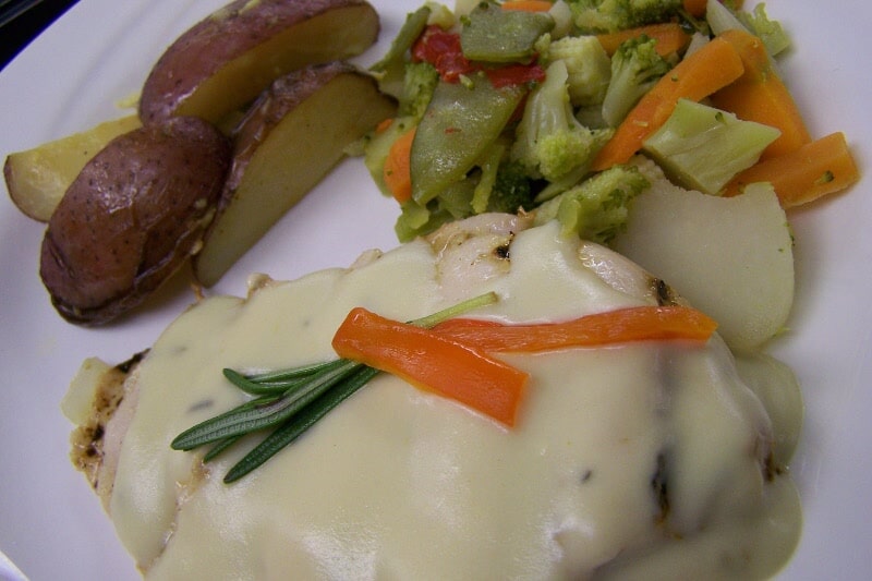 Custom Centerpieces - Fort Wayne, IN - Goeglein's Catering