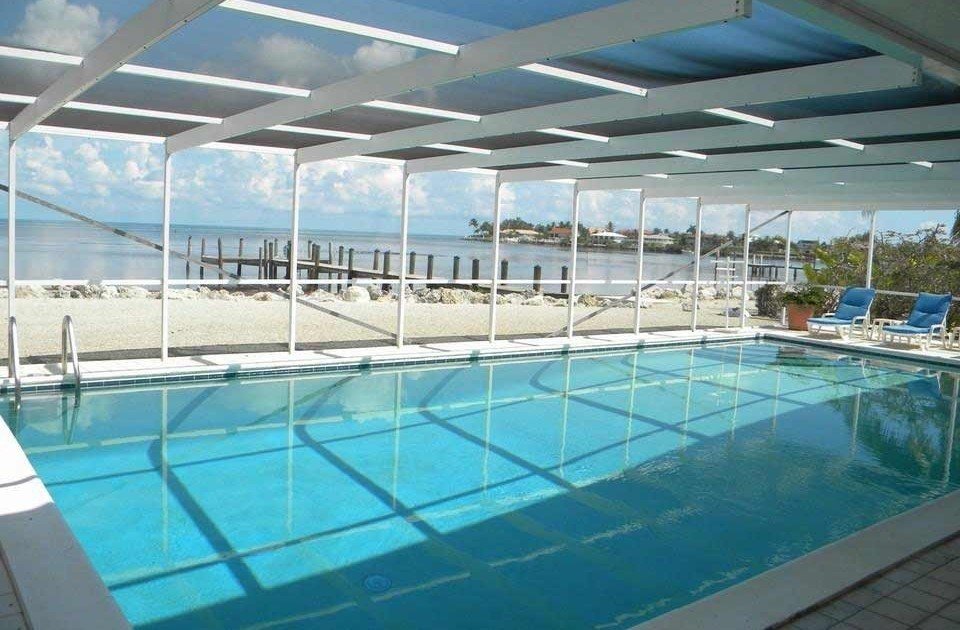 Pool Enclosures | Orlando, FL | Superior Screens & Pools