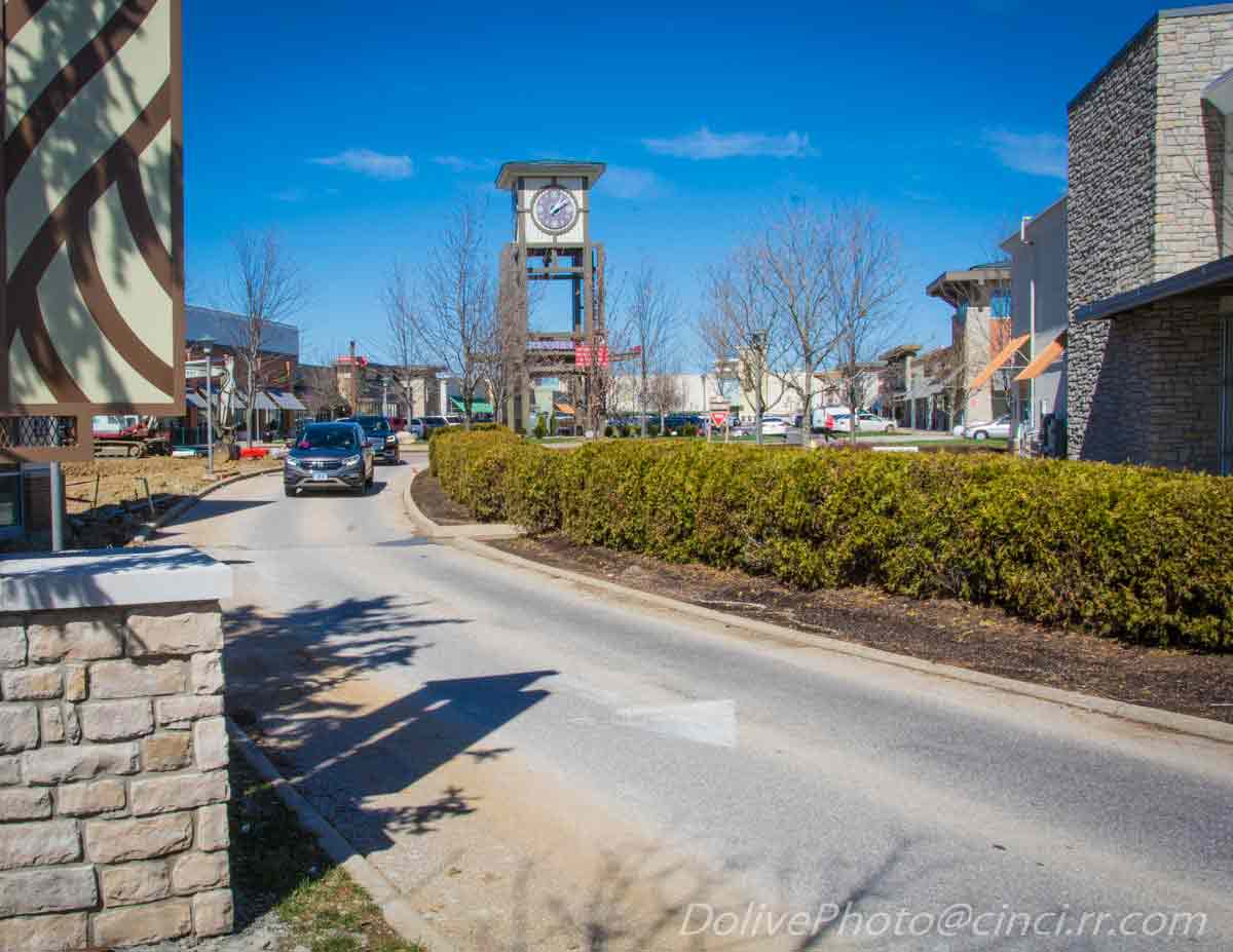 Shopping Mall - Cincinnati, OH - Anderson Towne Center