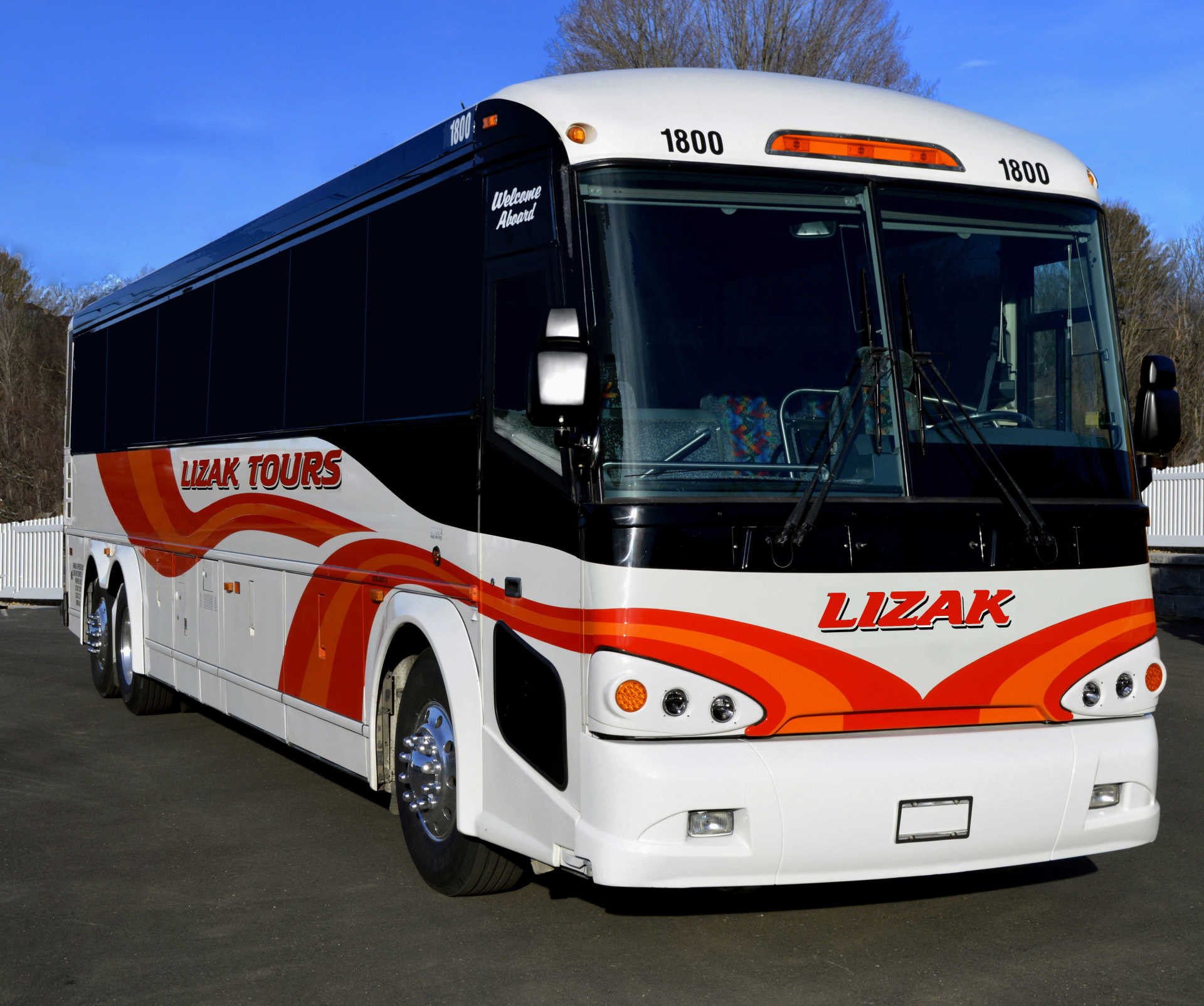 Gallery - Bus & Charter Services - Warren, Massachusetts - Lizak Bus ...