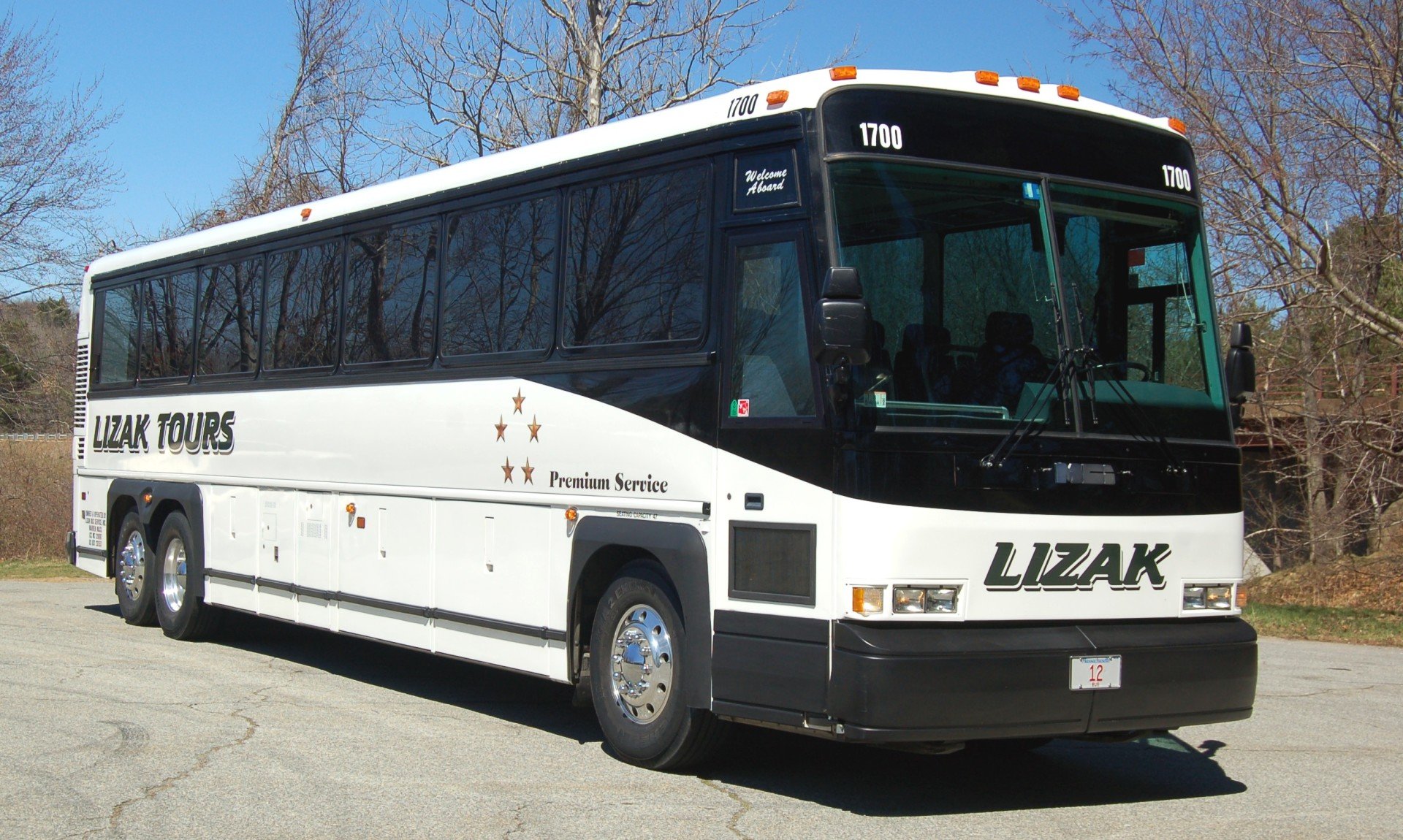 Gallery - Bus & Charter Services - Warren, Massachusetts - Lizak Bus ...