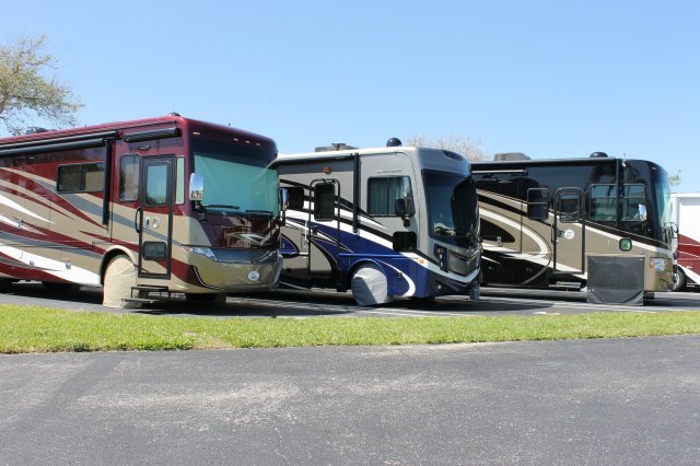 RV PARK DELRAY BEACH (561) 278-4633 | TRAILER SALES