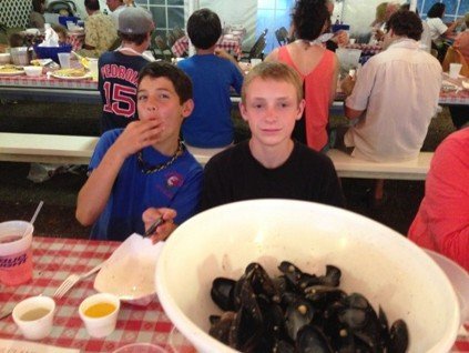 East Coast Clambake - Middletown RI - Kempenaar's Clambake Club