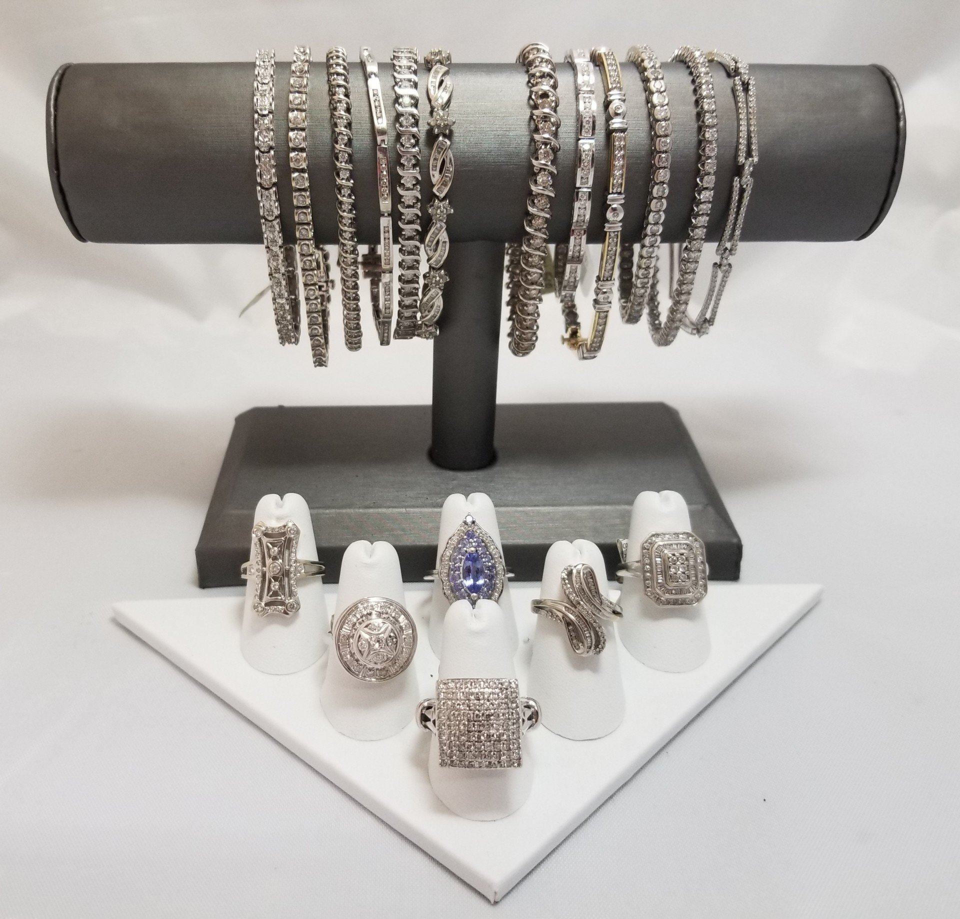 Inventory | Raleigh, NC | American Gold Exchange & Pawn, Inc.