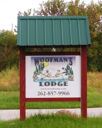 Pet Resort - Kenosha, WI - Woofman's Lodge