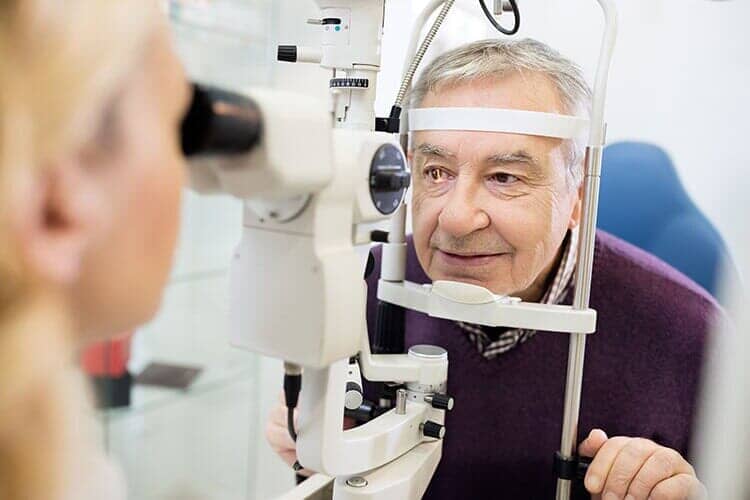 Eye Doctor - Holiday, FL - Lazenby Eye Care Center