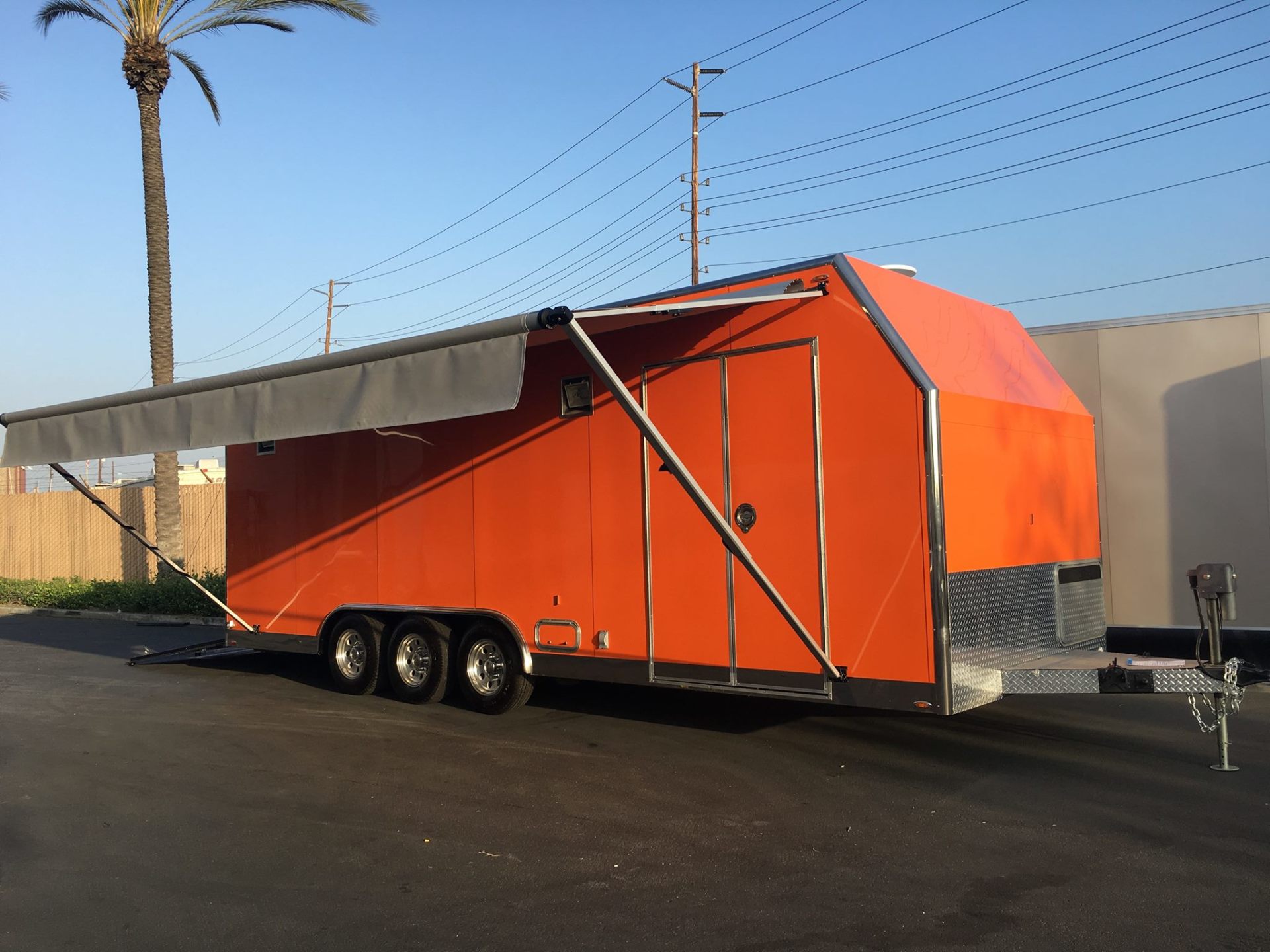 Contact us Today - Anaheim, CA - Ultra Haulers Trailers